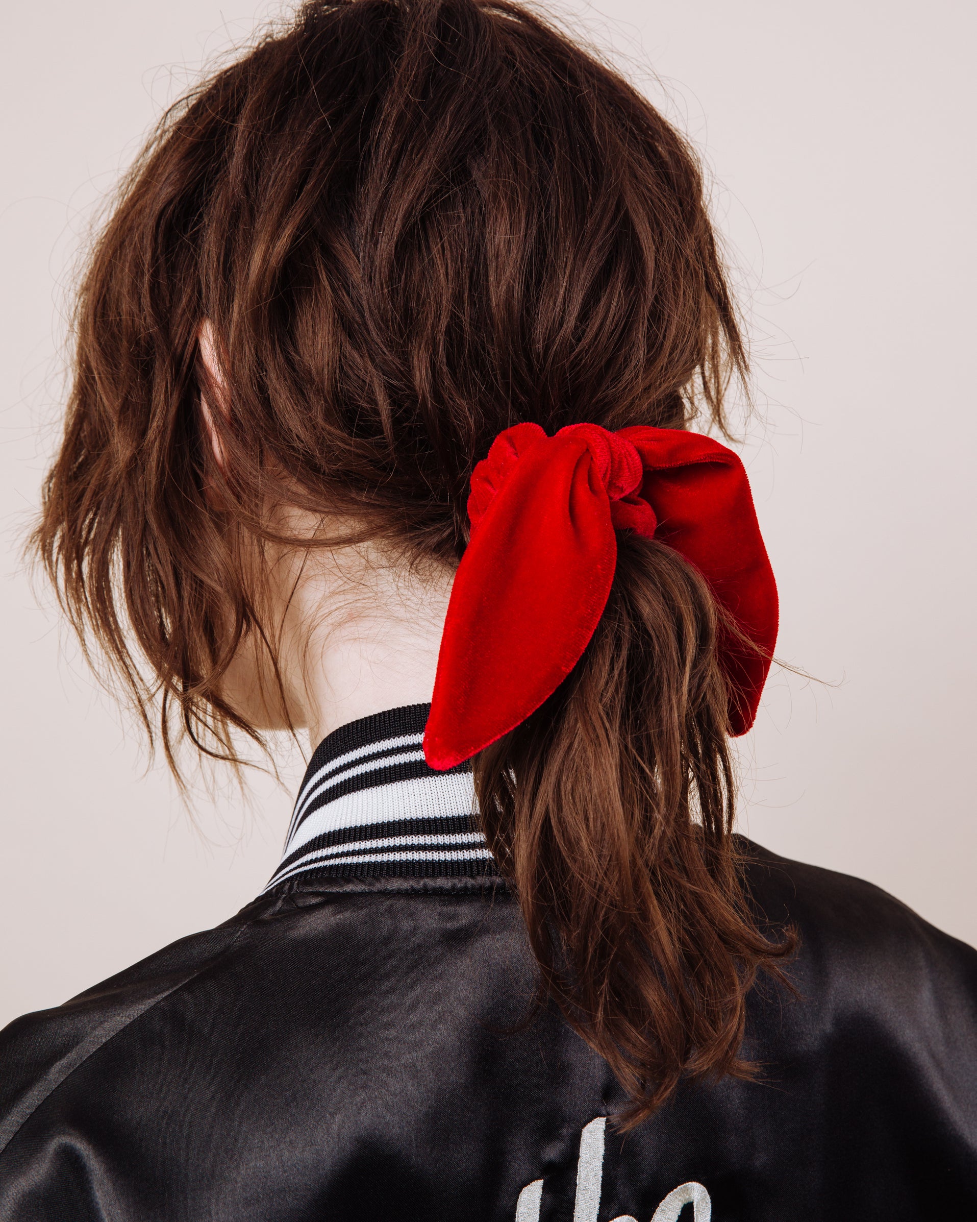 Scarlet Siren - Scrunchie Tie – I'm With The Band