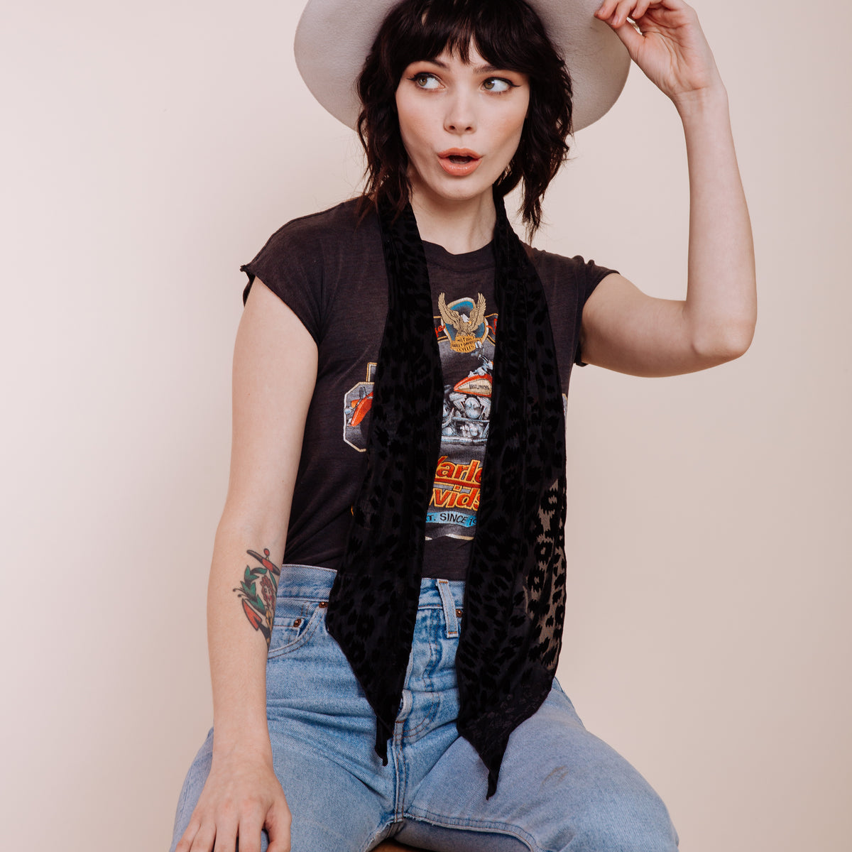 Foxey Lady: Black - Long Skinny Scarf – I'm With The Band